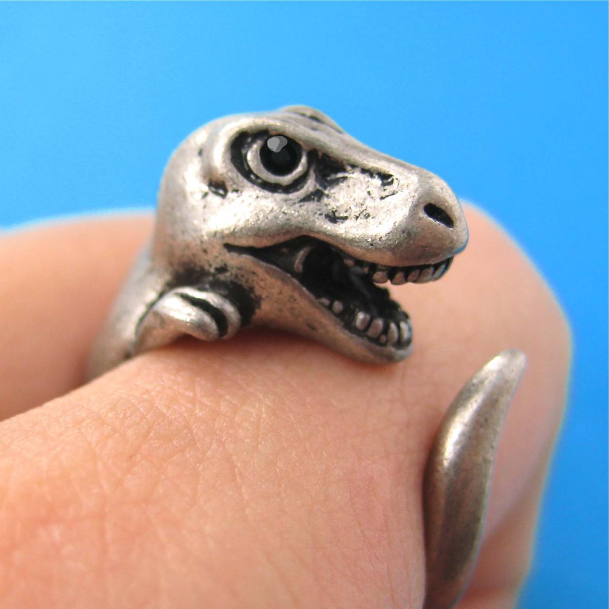 Large 3D Dinosaur Animal Wrap Around Hug Ring In Silver Sizes 4 - 9 on ...
