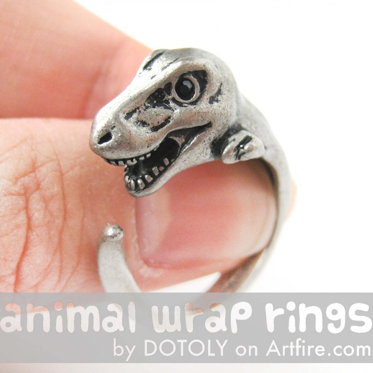 Large 3D Dinosaur Animal Wrap Around Hug Ring In Silver Sizes 4 - 9 on ...
